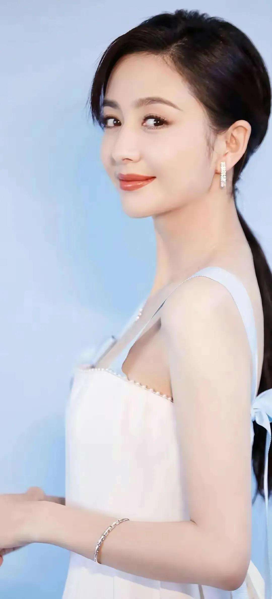 beautiful Tong Liya - iNEWS