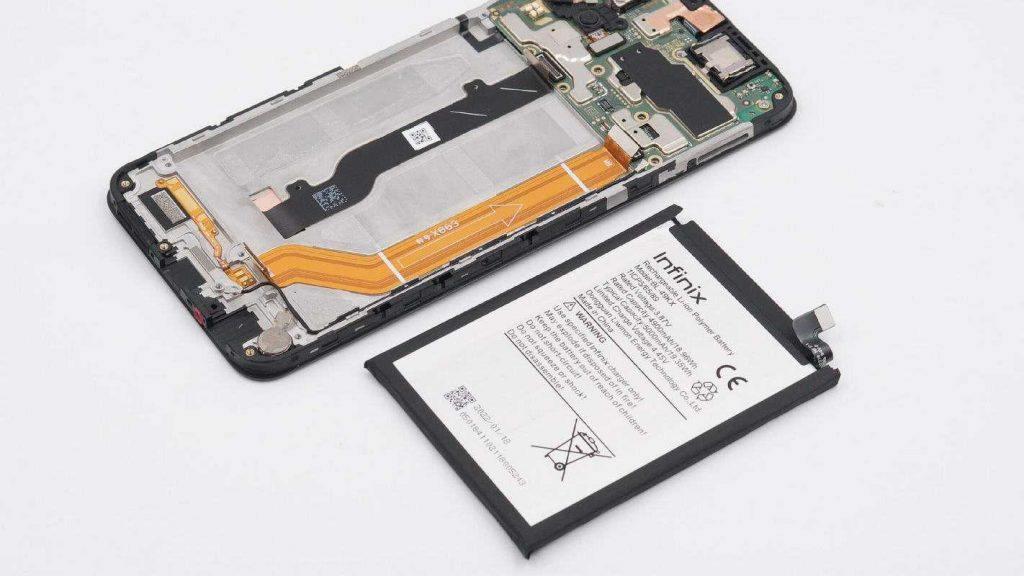 What is the inside of the Transsion Infinix Note 11 phone?Disassemble ...