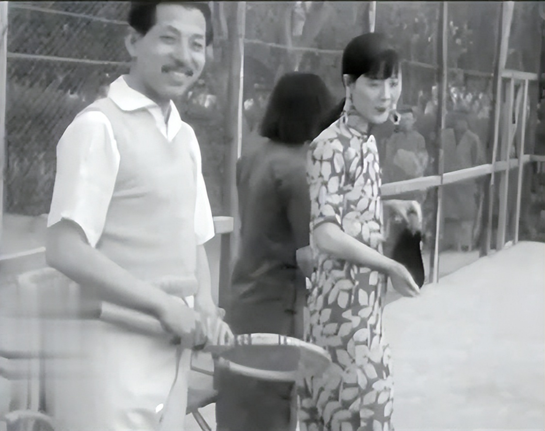 Zhang Xueliang wanted to kill his second wife, Gu Ruiyu, but Miss Zhao ...