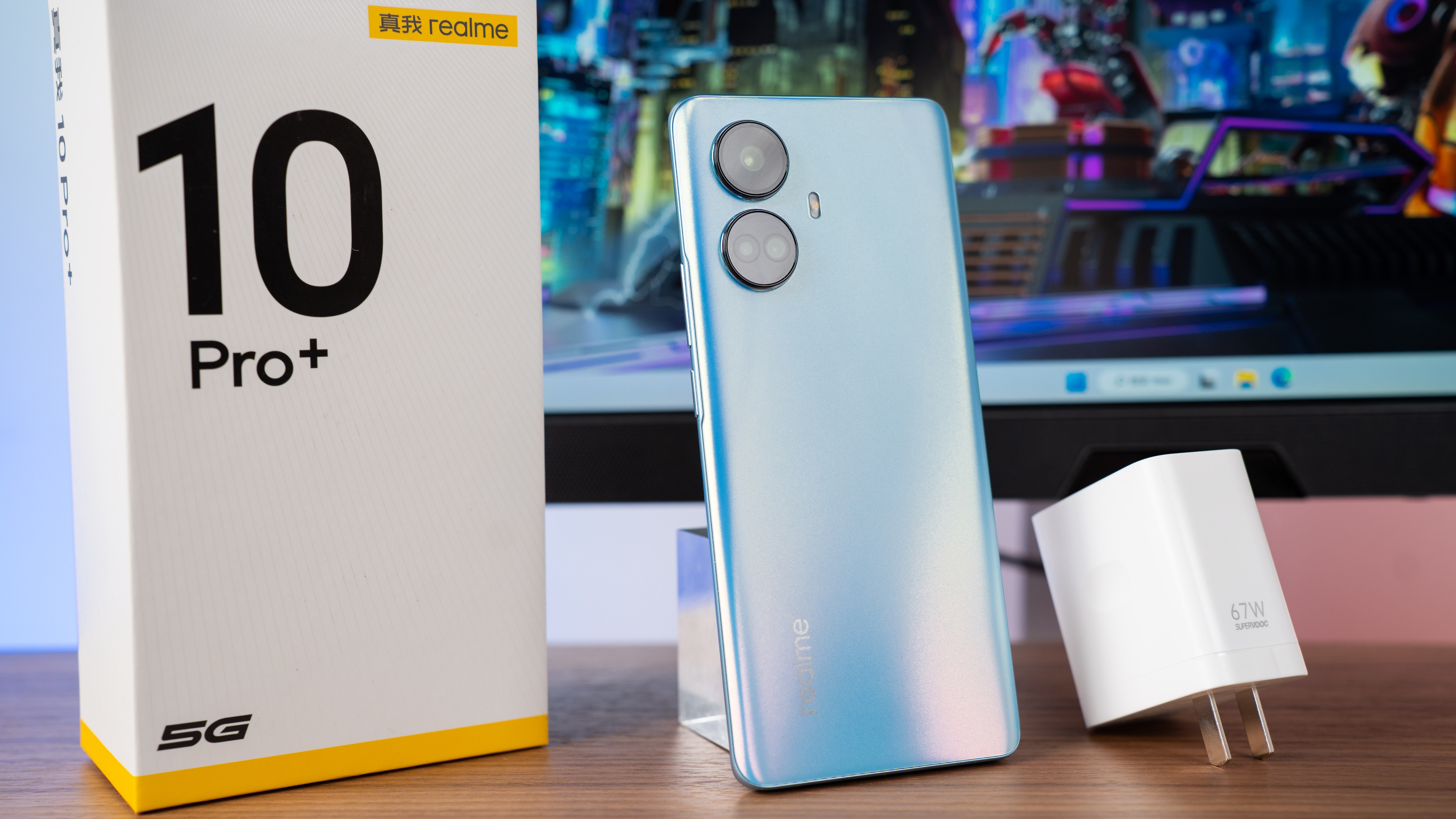 100 million pixels, the first UHF dimming eye protection, real me 10 ...