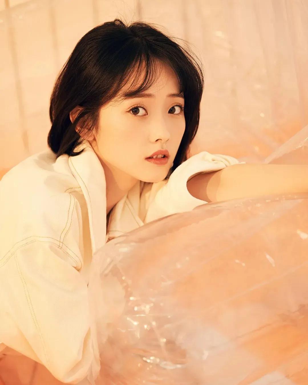 Share pictures——beautiful beauty Wang Luqing - iNEWS