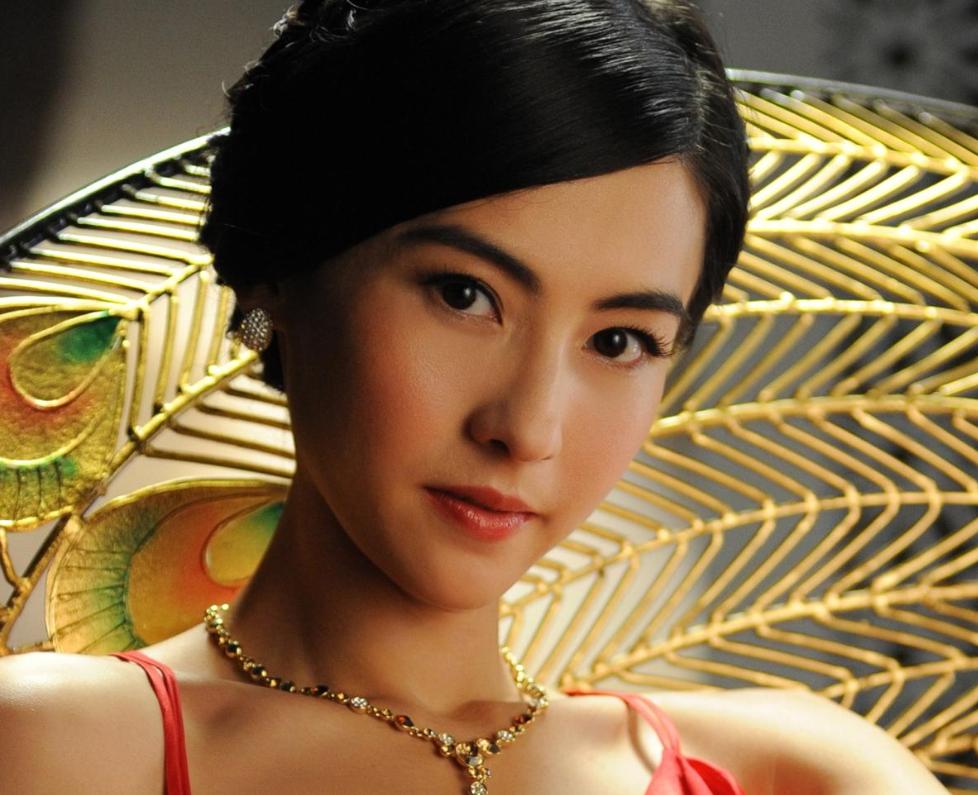 What was the situation of the computer repairman who destroyed Cecilia ...