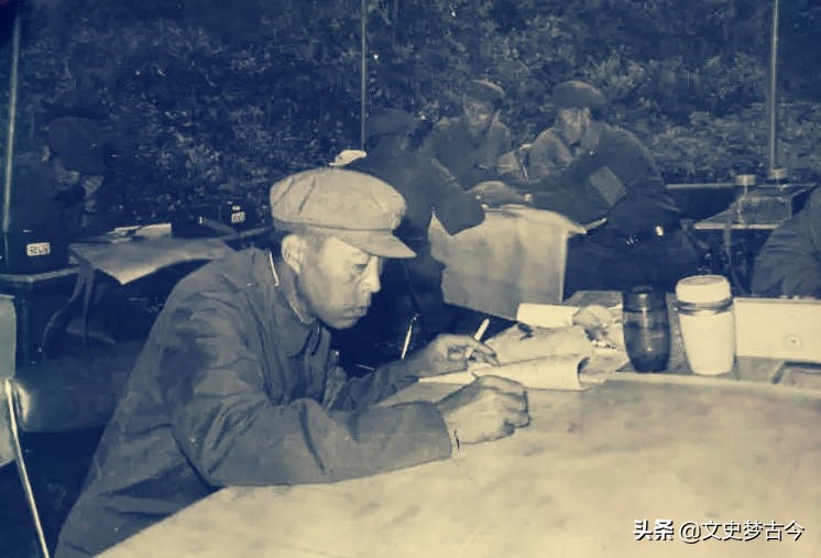 In 1994, Zhao Keshi became the chief of staff of the 31st Army. Who is ...