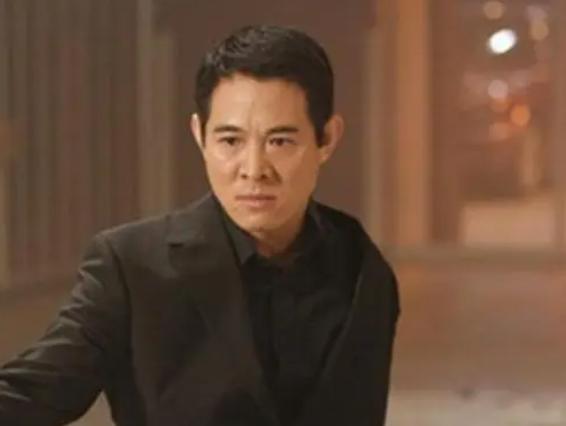 59-year-old Jet Li's recent photos were exposed, showing his bloated ...