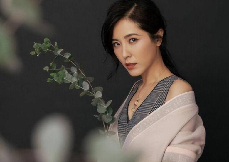 Zeng Li, who has been praised to the sky, has many works with excellent ...