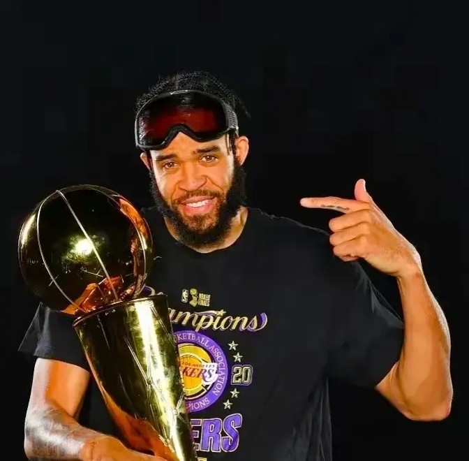 McGee's recommendation to the Clippers sparked heated discussions on ...