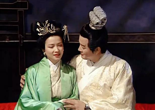 Zhuge Liang suppressed Zhou Yu in all directions? Zhou Yu is better ...