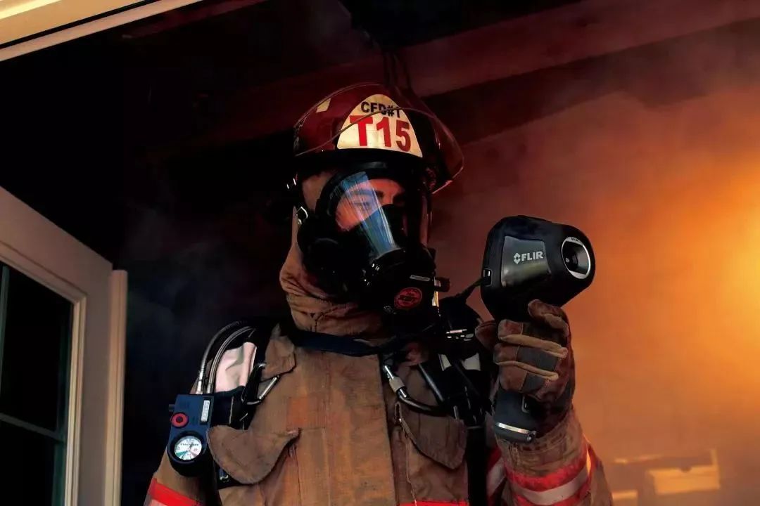 FLIR's fire-fighting thermal imaging cameras have been standing for ten ...
