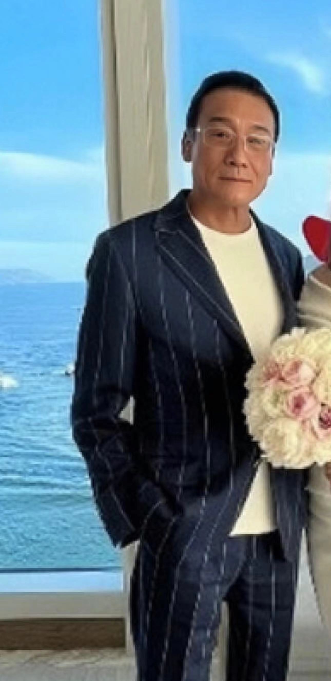 Liang Jiahui's low-key married daughter has a serious expression! The ...