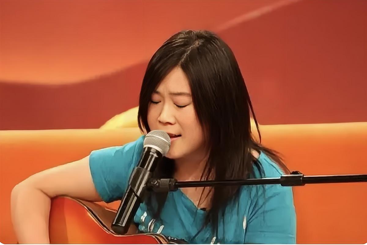 Xidan Girl "Triple Jump": A Poor Girl Appears on the Big Screen of the ...