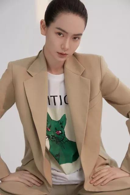 Appreciation of beautiful pictures: Qi Wei - iNEWS