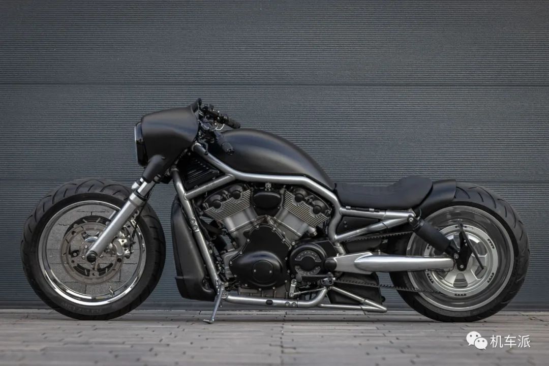 FatRod Harley-Davidson V Rod Modification Appreciation - iMedia