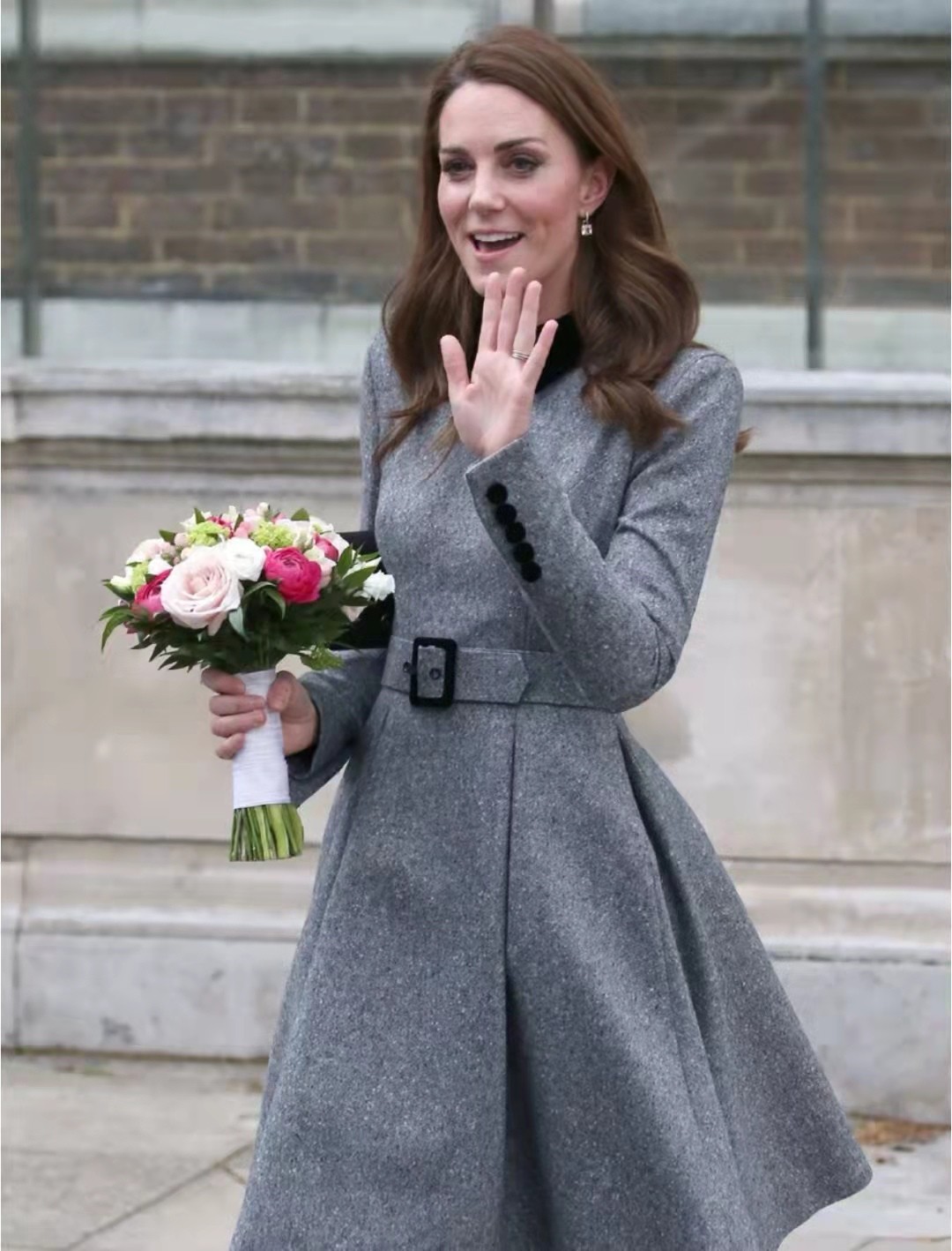 Woolen coats are popular this winter. Seeing that Princess Kate wears a ...