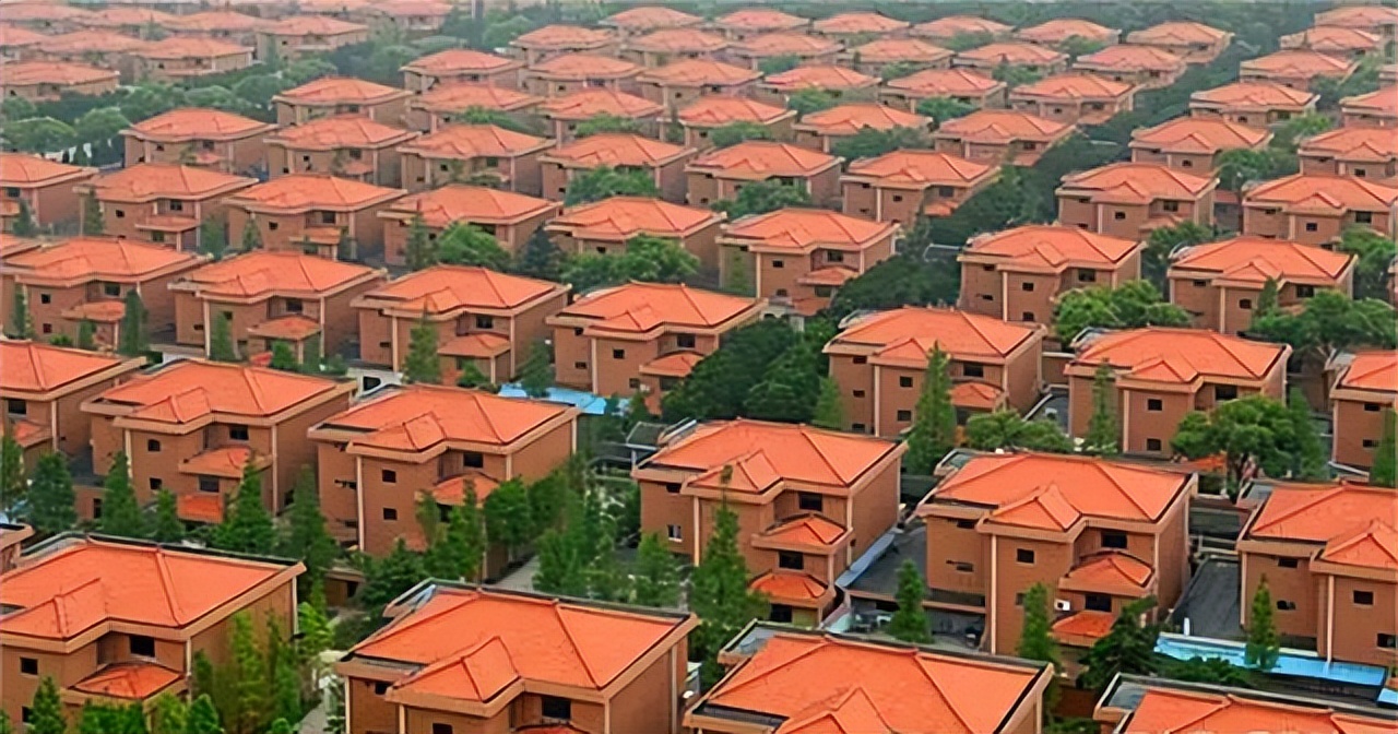 Huaxi Village, the No. 1 village in the world, used to live in villas ...