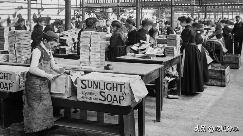 How the Gilded Age got its name BY ALICE MINIUM - iNEWS