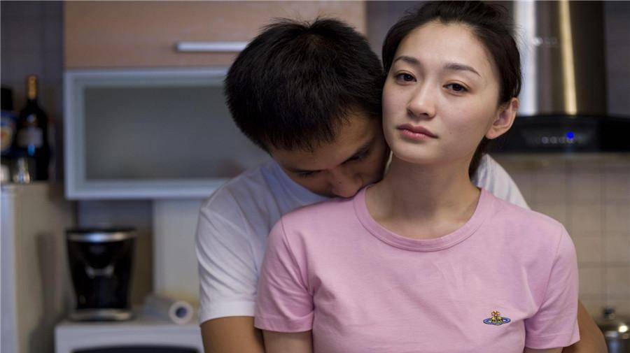 Li Xiaoran: From "Pure Desire" to "True Love" Survival in the Entertainment Industry - iNEWS