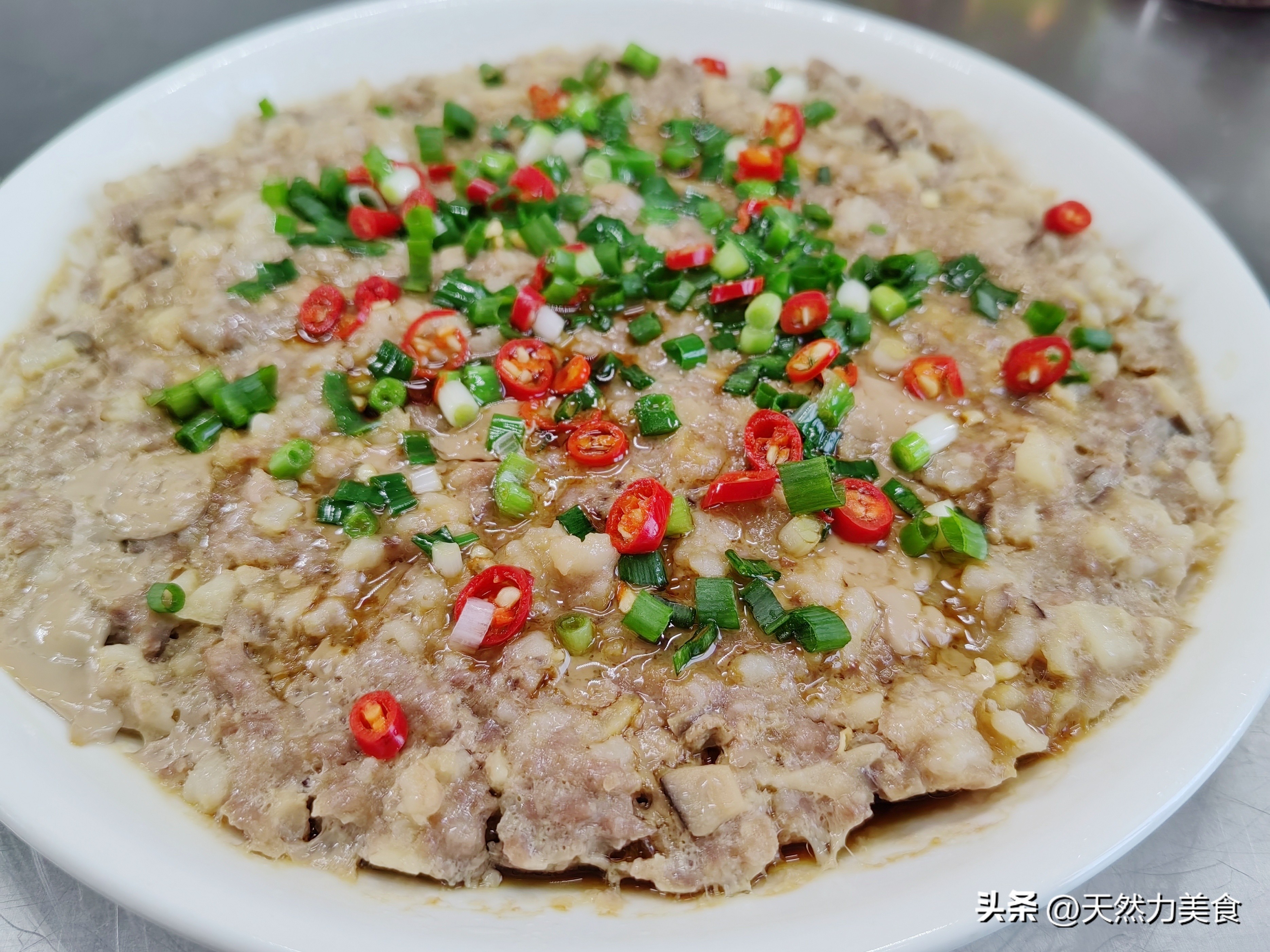 How can delicious steamed meat pies be unique in texture and taste? I ...