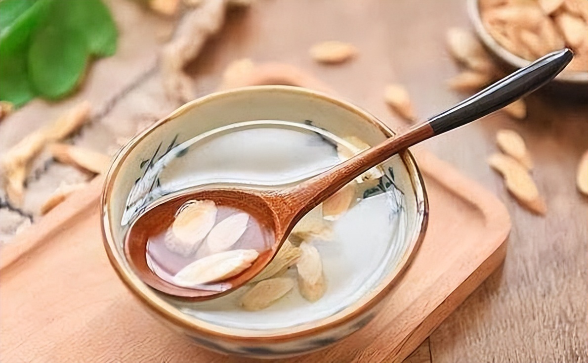 Insist on drinking astragalus water, what's the matter?Which foods ...