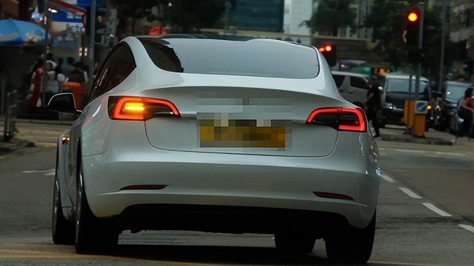 He Yiting bought a new car and received soup from She Shiman - I am ...