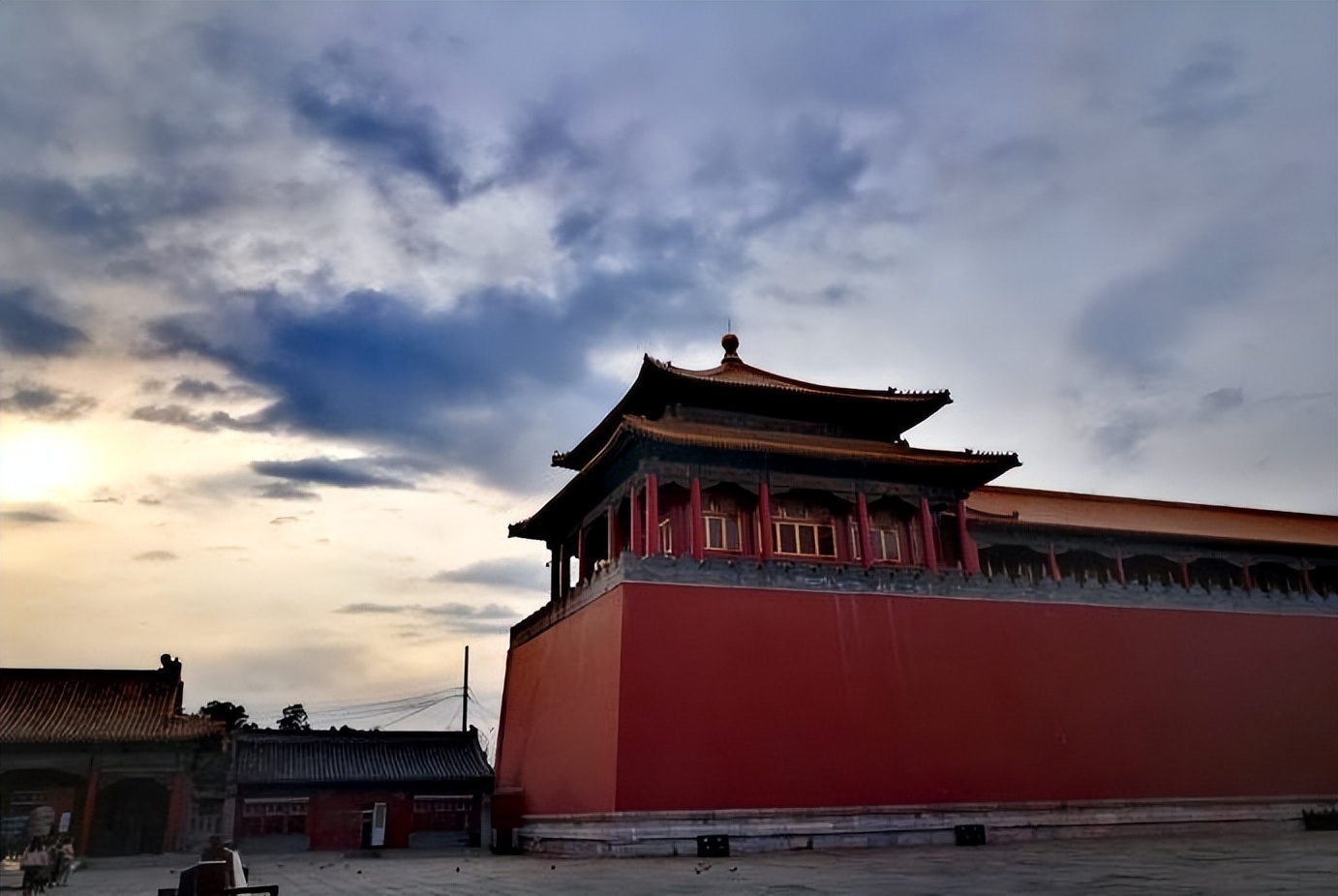 Is the Meridian Gate beheading real? - iNEWS