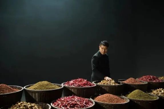 How to make hot pot restaurants in the catering industry?Discuss how ...