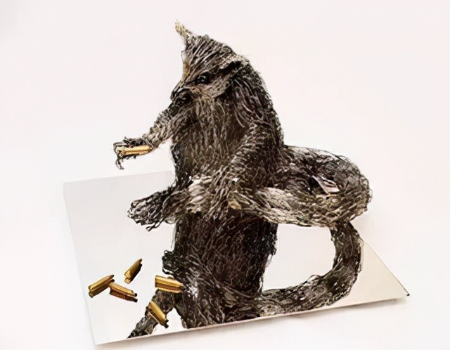 From painter to sculptor, the wire sculpture life of Candice Bees - iNEWS