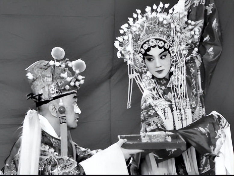 Research on the Education of Opera in Qing Dynasty - iNEWS