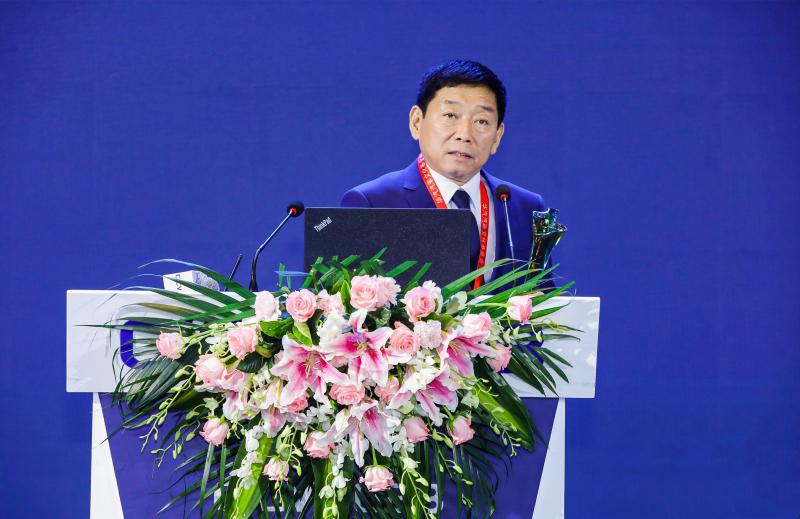 Rao Bin Award for "Lifetime Achievement" in the automotive industry certifies that Wei Jianjun's ...