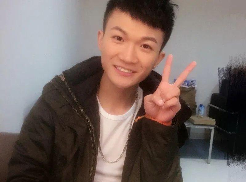 Zhou Shen, the male singer who was almost "destroyed" twice - iNEWS