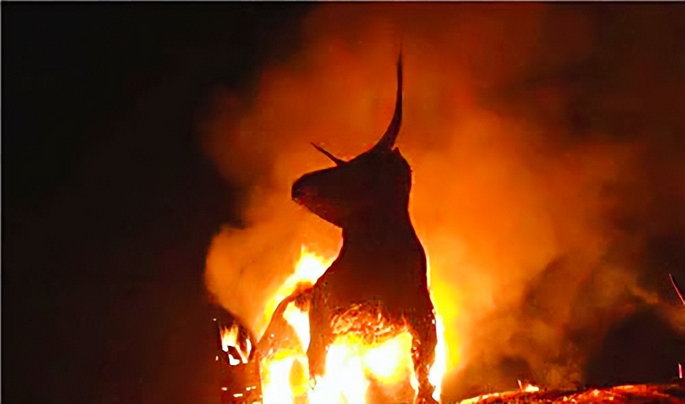 The most terrifying instrument of torture in ancient Greece: stuffing a ...