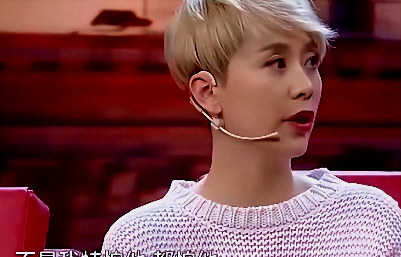 Six stars who appear to be actors but are actually university teachers ...