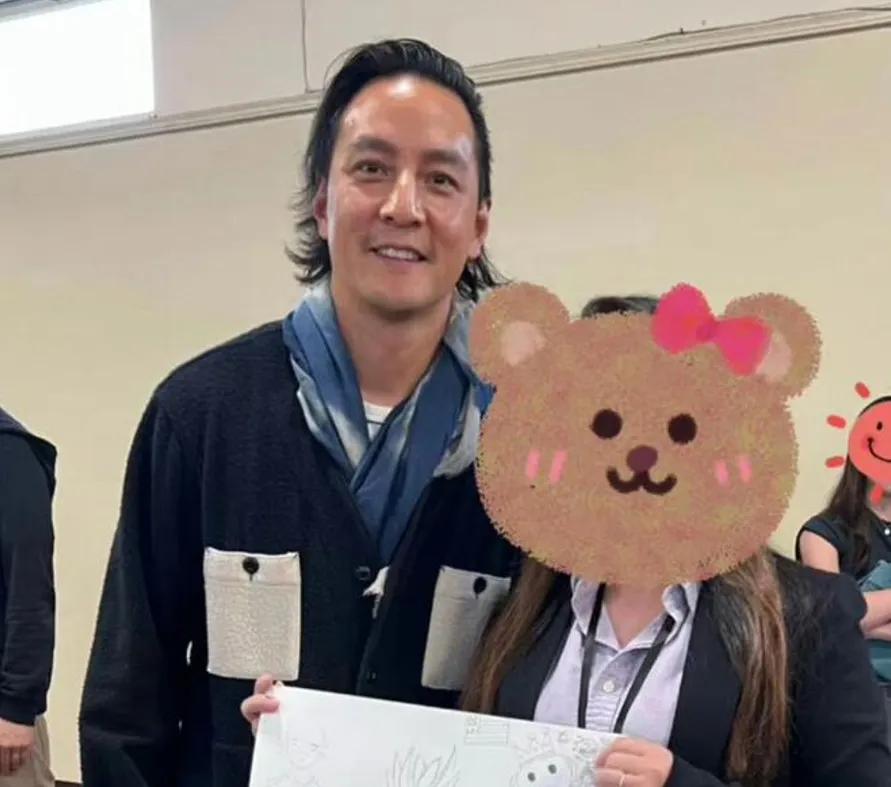 A netizen meets Wu Yanzu by chance, and at the age of 48, his ...