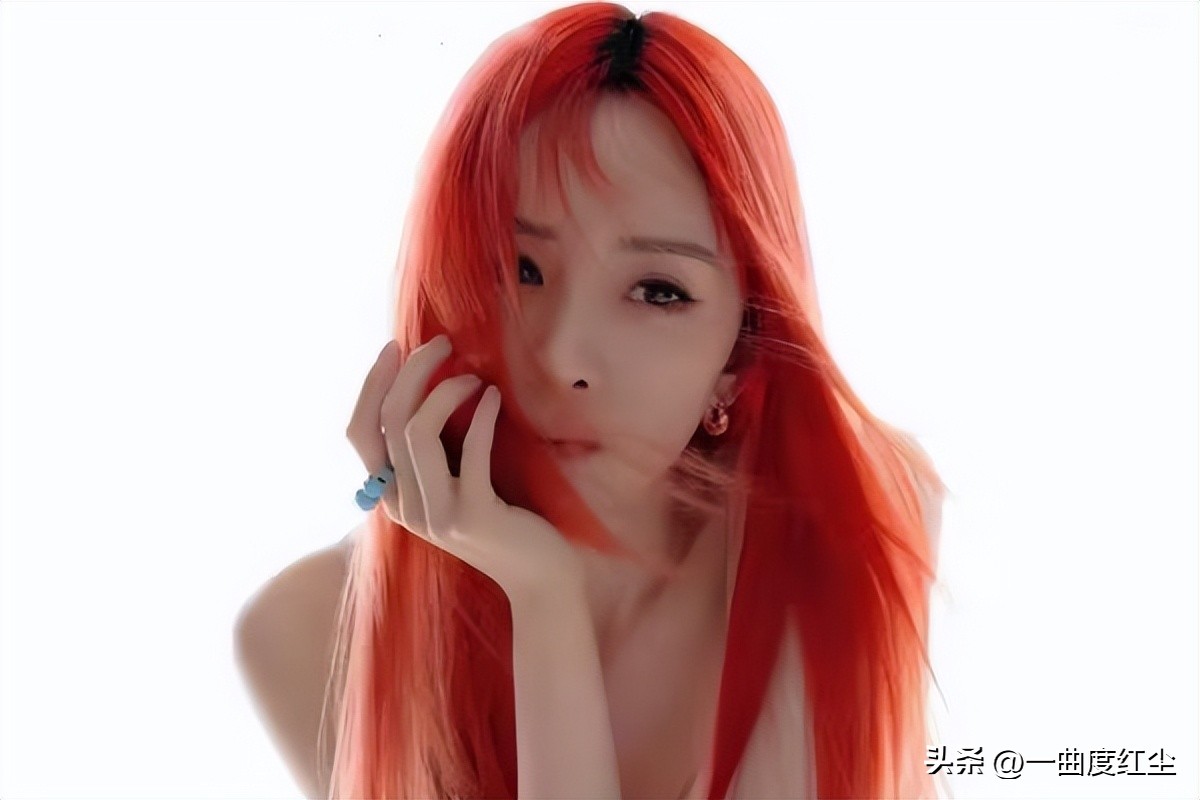The red-haired Yang Mi's cover style became popular, but why did ...
