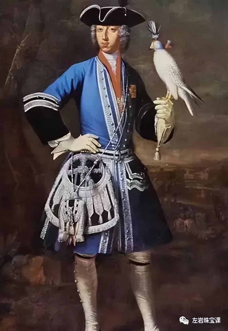 Zuo Yan: Beautiful to the extreme is not a mother, a man with pearls ...