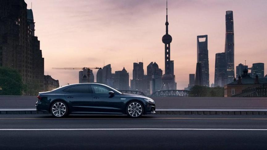 Audi A7L 3.0T power, elegant and violent temperament - iNEWS