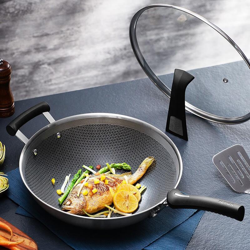 Stir-fried vegetables tend to stick to the bottom of the pan? Then try ...