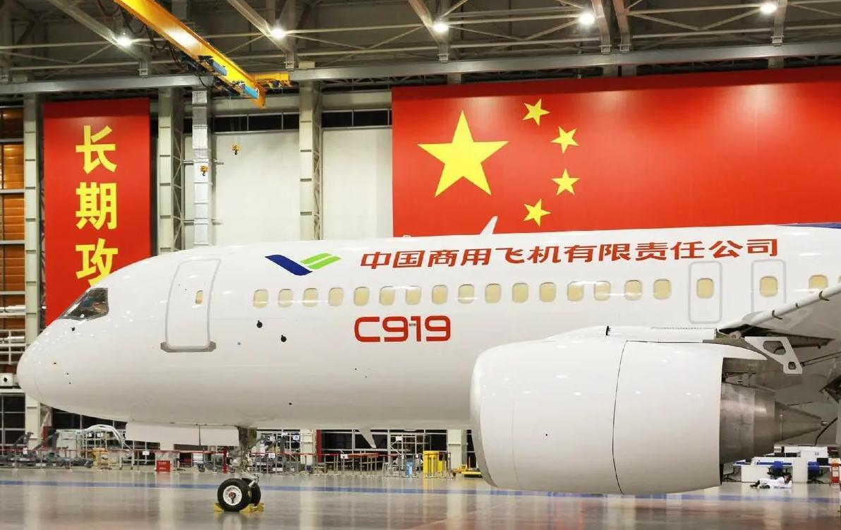 The second mass-produced C919 leaves the factory, and the spring of ...