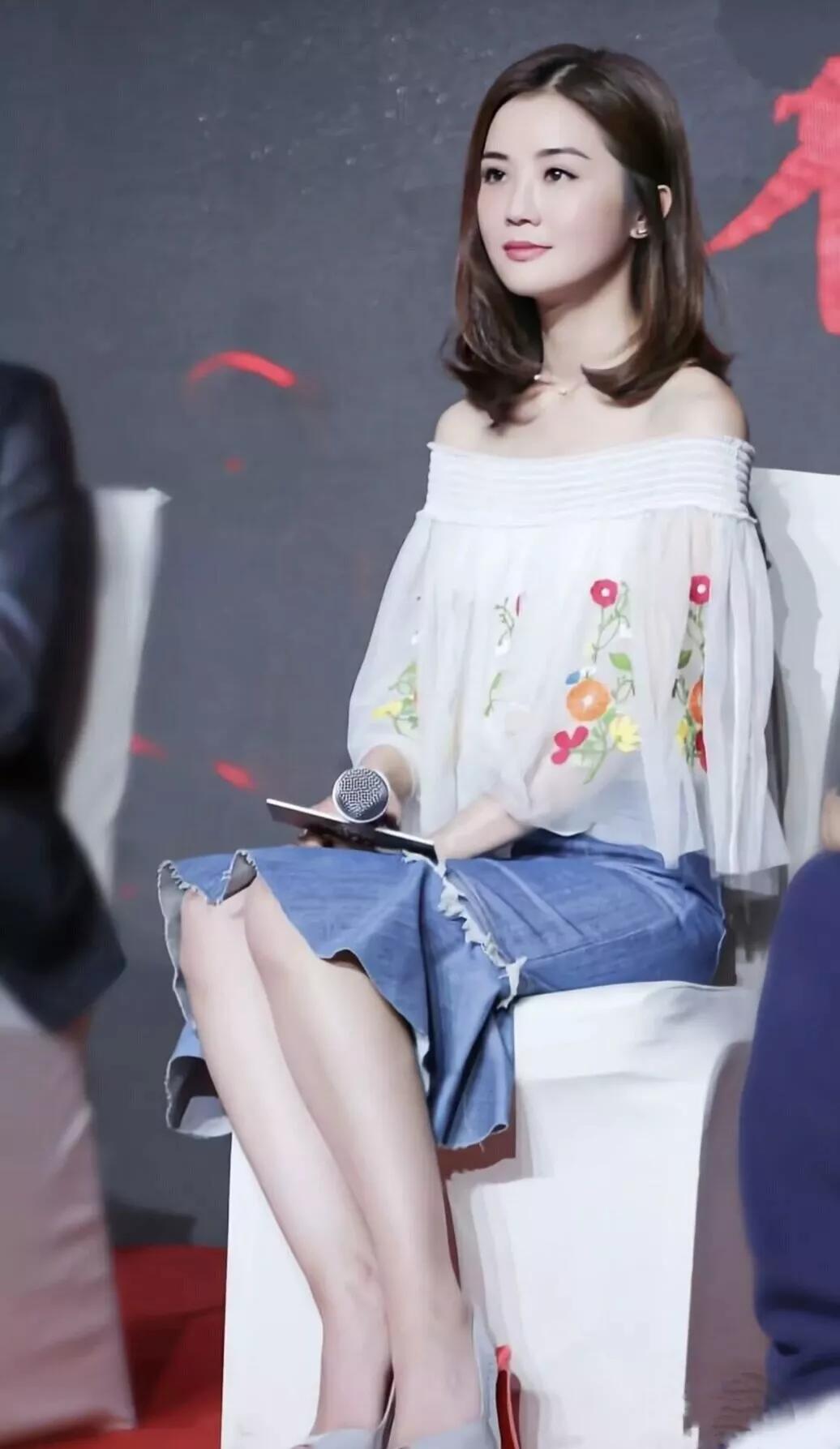 Celebrity Photo Appreciation "Charlene Choi" - iNEWS