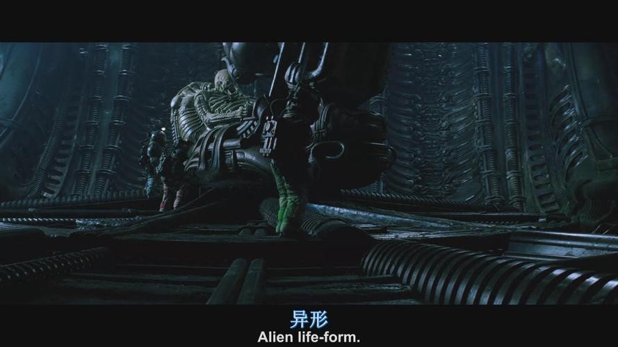 How does the movie "Alien" achieve the classic effect of science ...