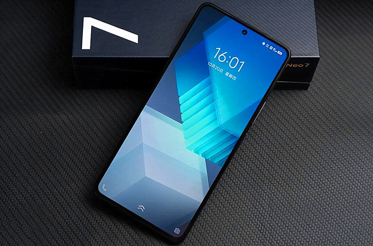 Mobile phones don't have to be expensive. These four models are very ...
