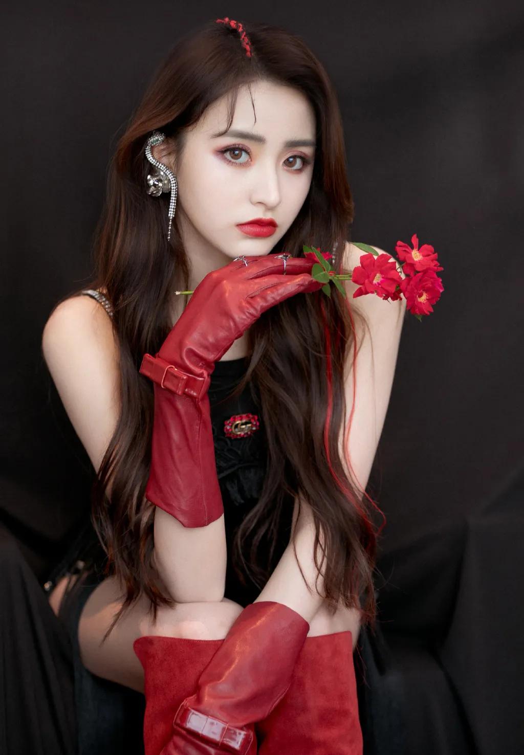 Jin Zihan is so beautiful - iNEWS