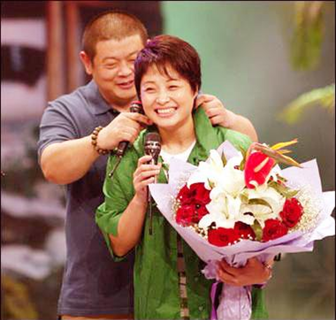 Fu Biao died 17 years ago, and his widow, Zhang Qiufang, was burdened ...