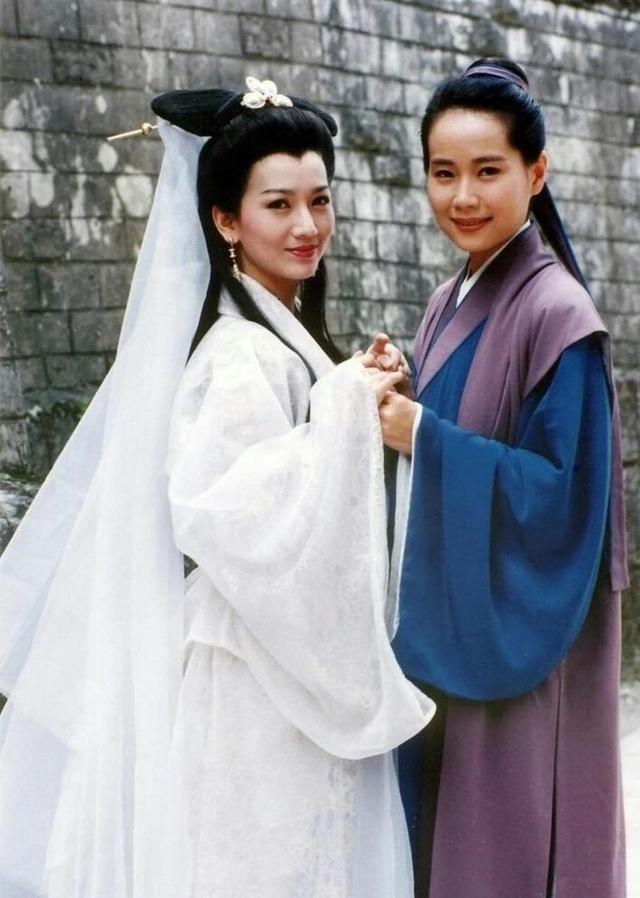 Xu Xian played by Ye Tong in "The Legend of the New White Snake" is ...