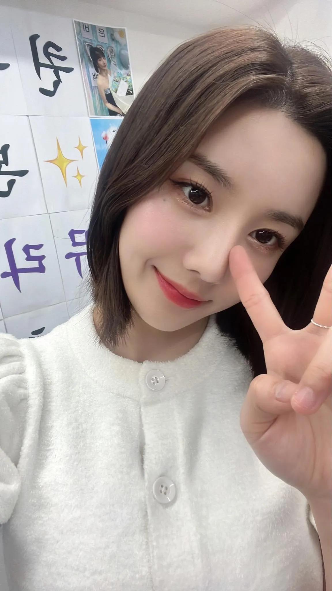 Concubine Quan Enfei has been wearing simple and energetic private ...