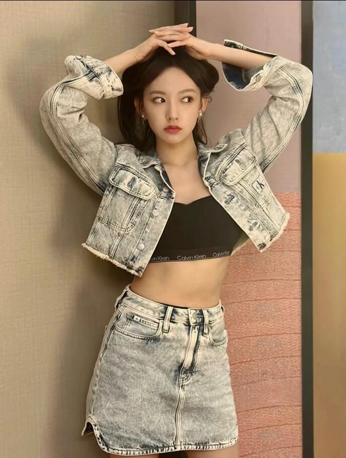 Cheng Xiao: Evolution from fat idol to sexy actress - iMedia