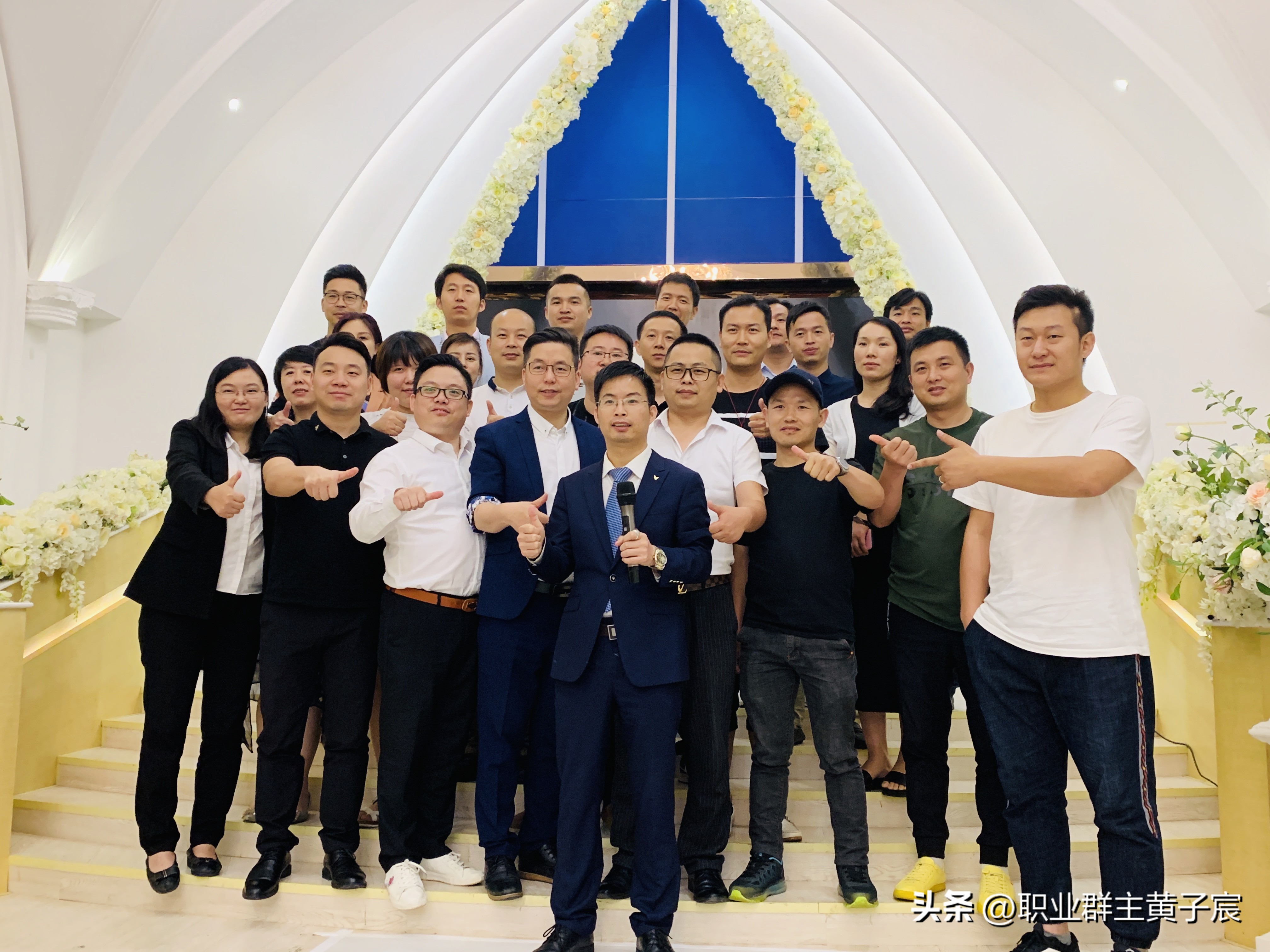 Huang Zichen: The story of Liang Chaowei and Luo Pang learning piano ...