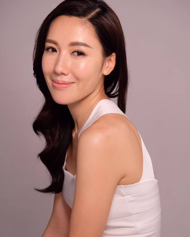 42-year-old actress Li Shiyu suffered an airplane accident! More than ...