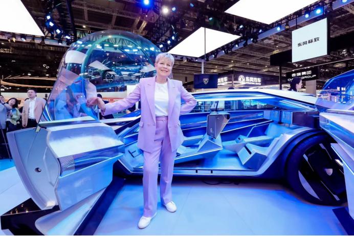 Peugeot INCEPTION concept car debut in Asia: showcasing the brand's ...