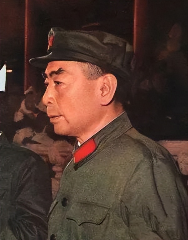 After Lin Biao defected, Zhou Enlai wailed loudly, Ji Dengkui stepped ...