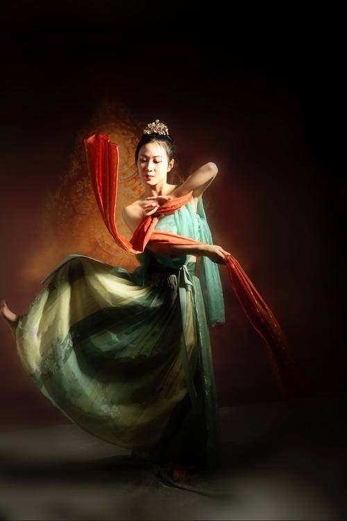The body language magic of Dunhuang dance turns into stunning image ...
